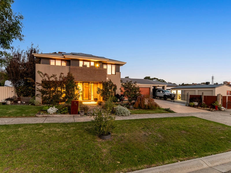 1 Spring Hill Road, Langwarrin, Vic 3910 - Property Details