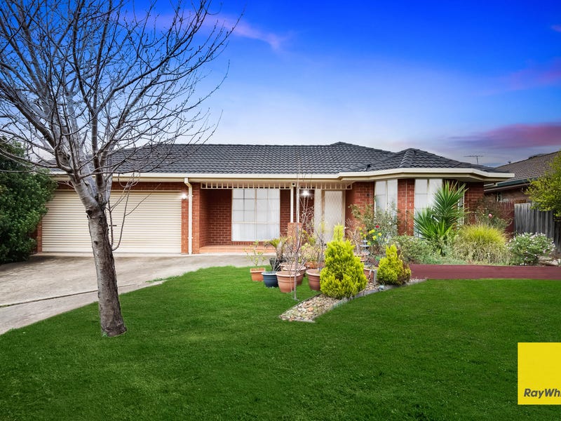 18 Fifeshire Drive, Hoppers Crossing, VIC 3029 - realestate.com.au
