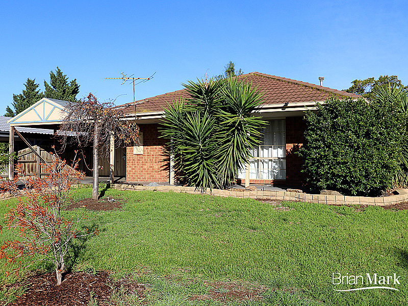 6 Tiber Close, Werribee, Vic 3030 - Property Details