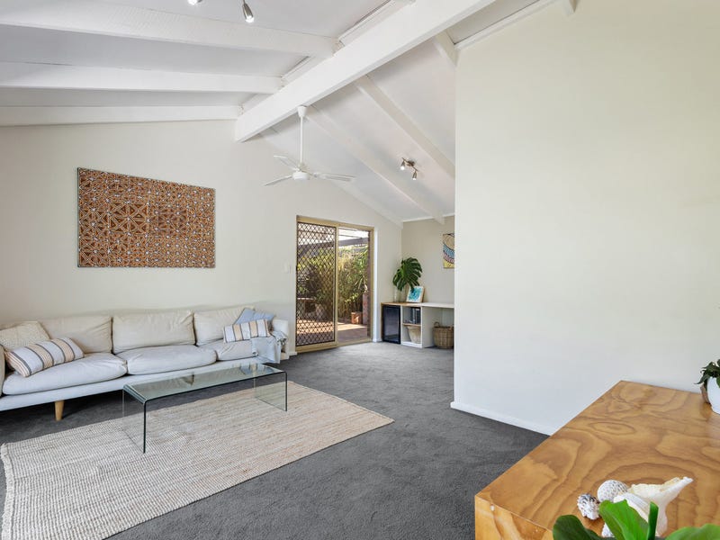 88a Manning Street, Scarborough, WA 6019 - Property Details