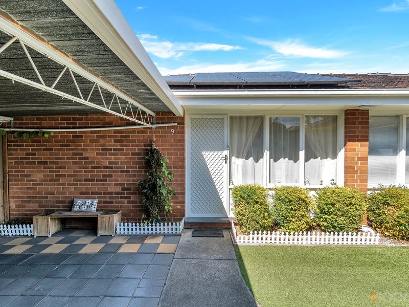9/2b Latrobe Street, Mentone, Vic 3194 - Property Details
