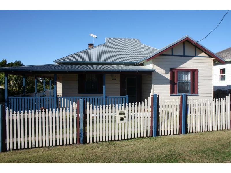 9 Cameron Street, West Kempsey, NSW 2440 - realestate.com.au