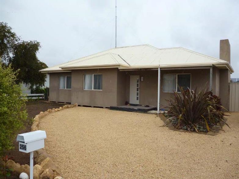 256 Smith Street, Naracoorte, SA 5271 - realestate.com.au
