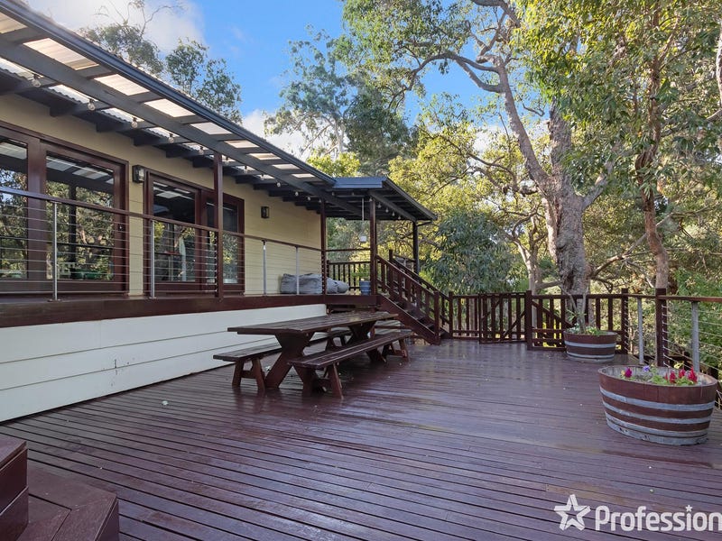 32 Croyden Road, Roleystone, WA 6111 - realestate.com.au