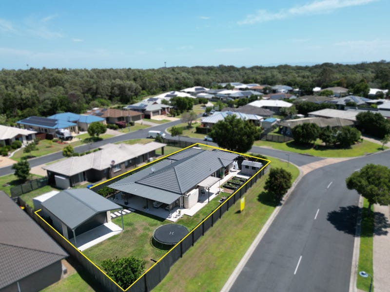 6 Pristine Place, Ningi, Qld 4511 - Property Details