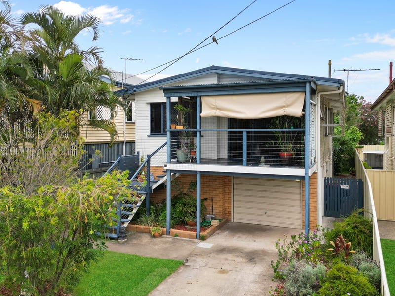31 Smith Street, Deagon, Qld 4017 - Property Details