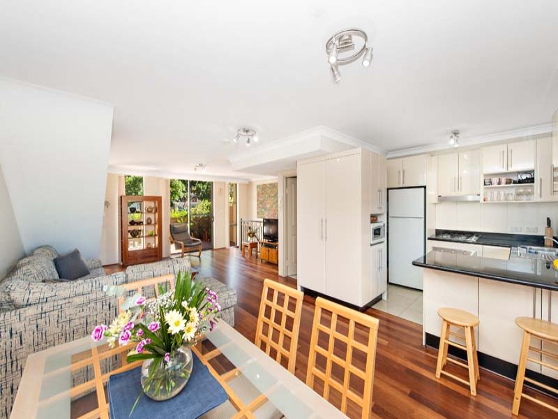 1/161 Queen Street, Beaconsfield, NSW 2015 - Property Details