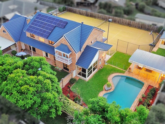 8 Dandelion Street, Eight Mile Plains, QLD 4113 - realestate.com.au