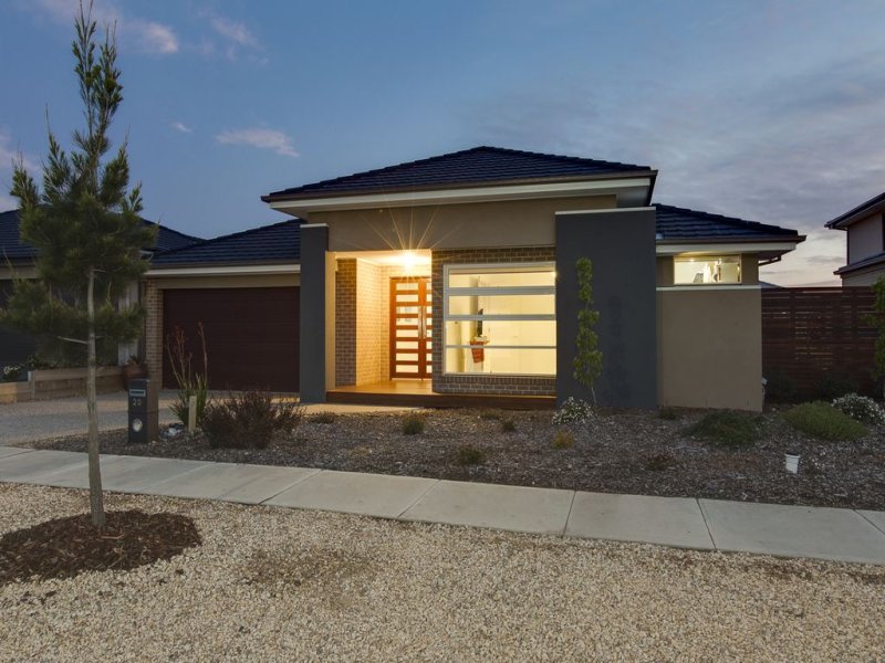 20 Emu Bush Drive, Cranbourne West, VIC 3977 - realestate.com.au