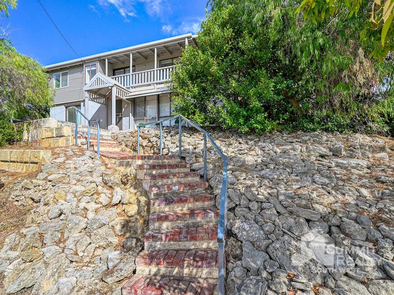 8 Martin Court, Binningup, WA 6233 - Property Details