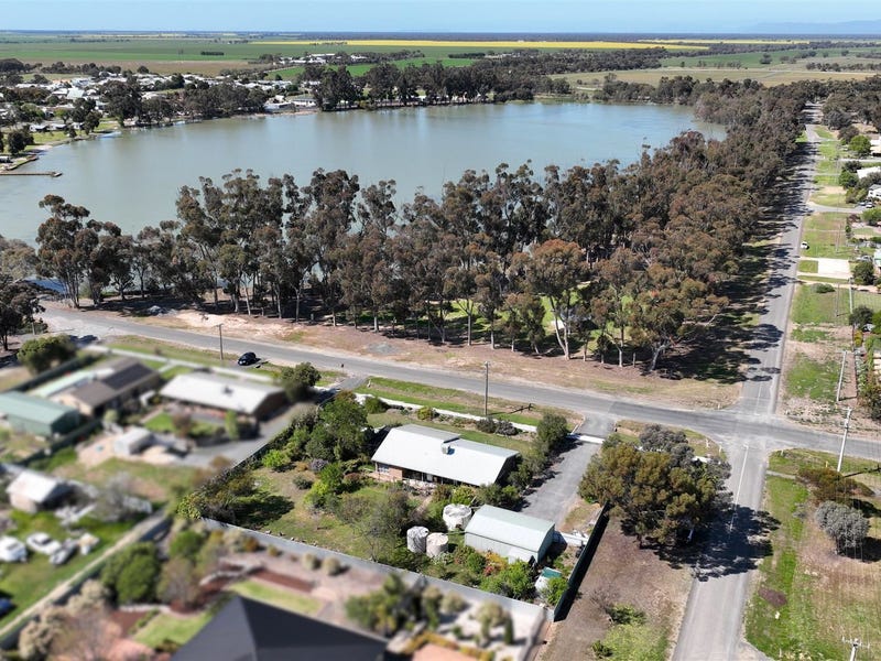 44-46 Breen Street, Murtoa, Vic 3390 - Property Details