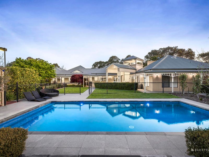 90 Bells Hill Road, Research, Vic 3095 - Property Details