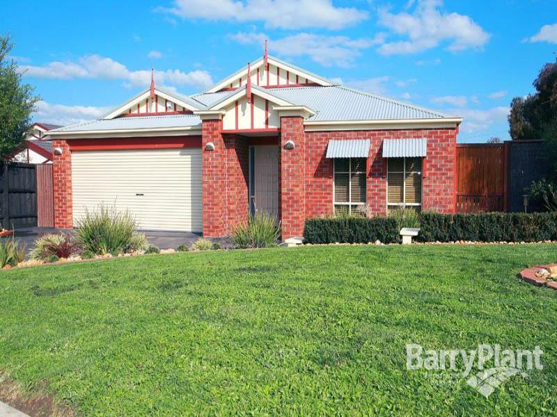 7 Overland Rise, Pakenham, Vic 3810 - Property Details