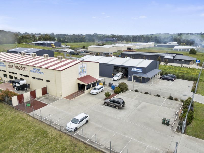 5 Hugh Murray Drive, Colac East, VIC 3250 - realestate.com.au