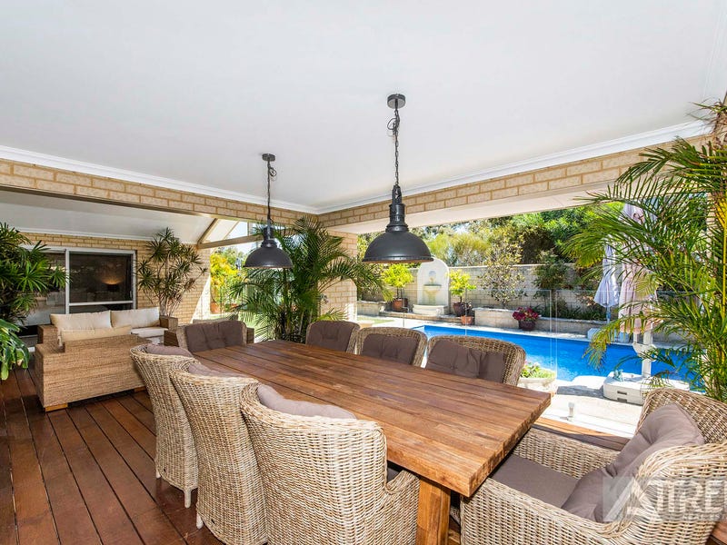 30 Pebble Bush Drive, Canning Vale, WA 6155