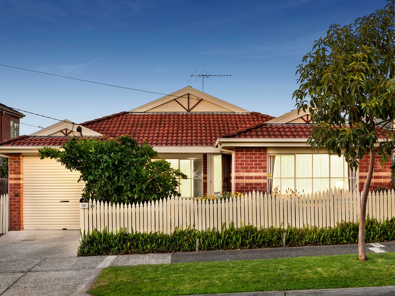 17 Woolert Street, Ashwood, Vic 3147 - Property Details