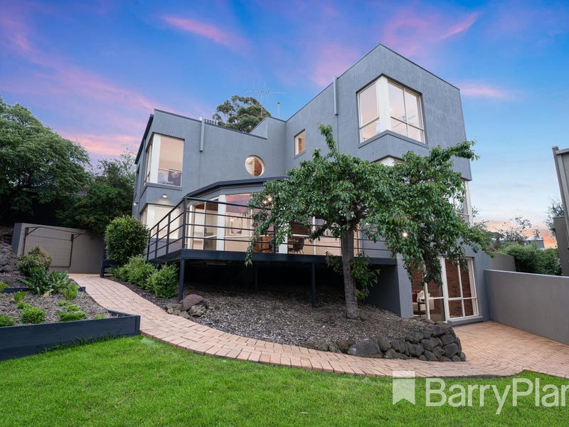 2/4 Watersedge Terrace, Highton, Vic 3216 - Property Details