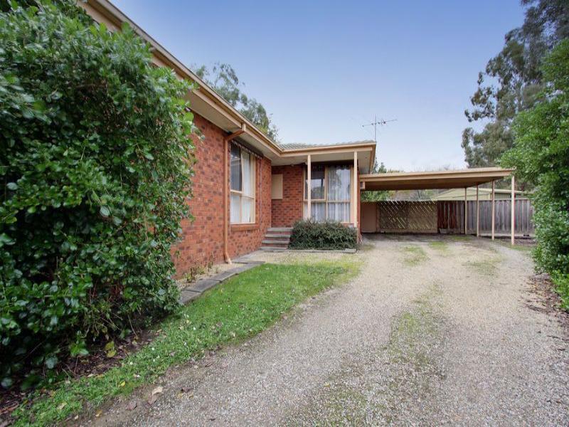 19 Fintona Court, Coldstream, Vic 3770 - Property Details