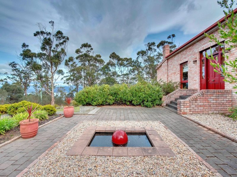 521 Tinderbox Road West, Howden, Tas 7054 - Property Details
