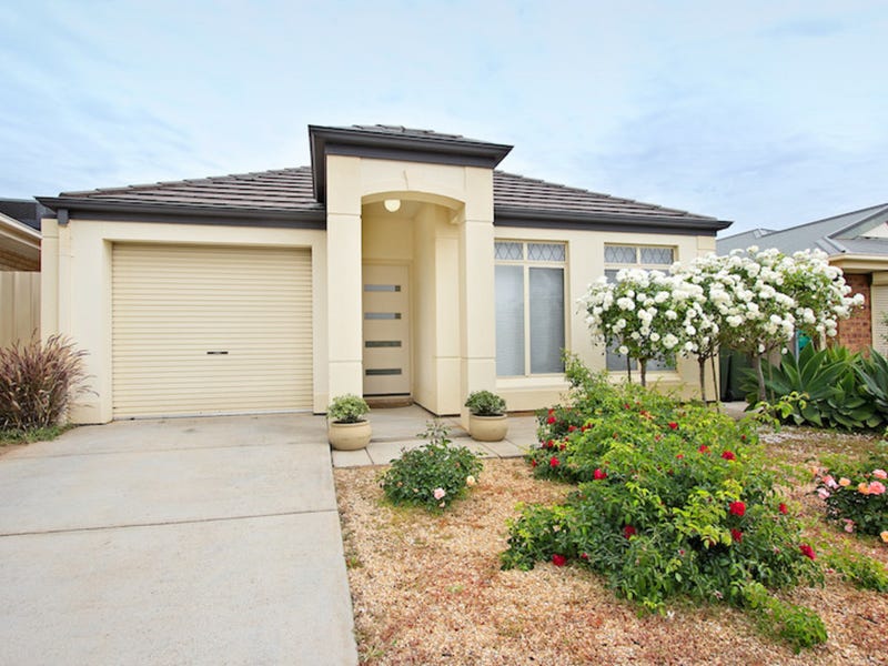 14 Spaxton Cres, Craigmore, SA 5114 - realestate.com.au