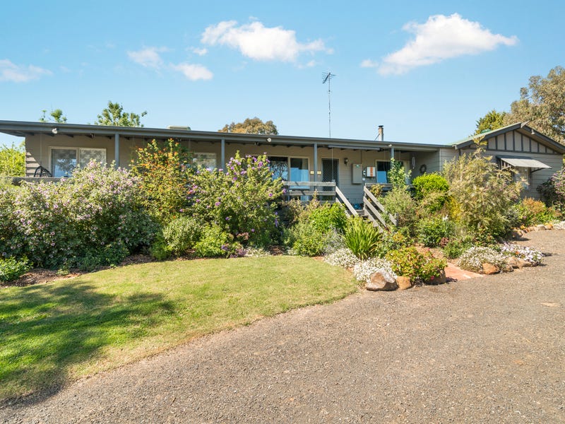 3 Lancefield-Pyalong Road, Pyalong, Vic 3521 - Property Details