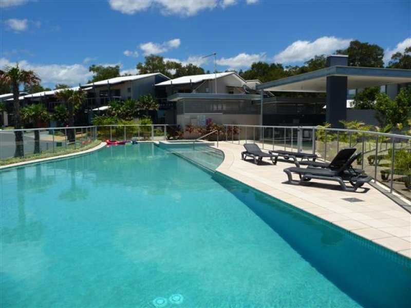 27/1 Manacor Place, Coombabah, Qld 4216 - Property Details