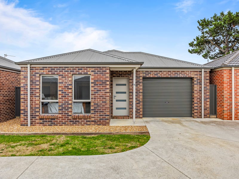 10 Bilston Place, Sebastopol, Vic 3356 - Property Details