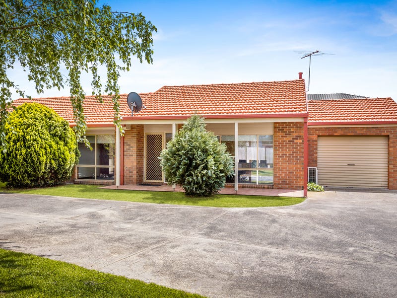3/49 King Street, Pakenham, Vic 3810 - Property Details