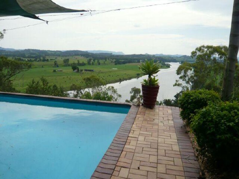 22 Ritchie Cres, Taree, NSW 2430 - realestate.com.au