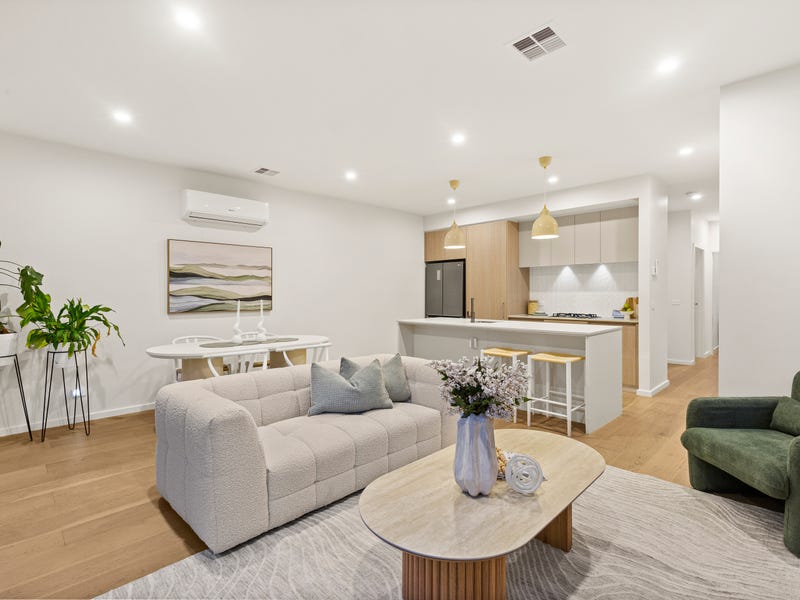 43 Verve Circuit, Cranbourne West, VIC 3977 - realestate.com.au