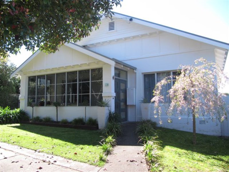 14 Haig Street, Hamilton, Vic 3300 - Property Details