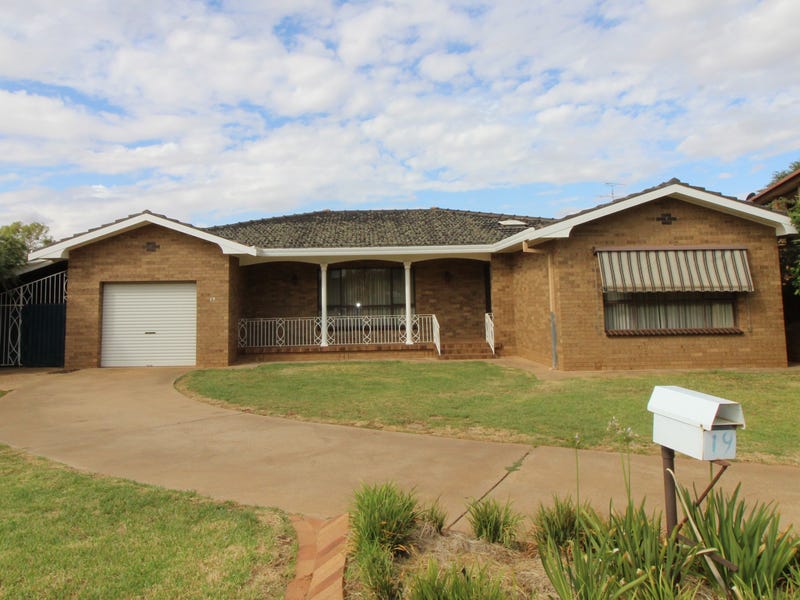19 Hoad Street, Griffith, NSW 2680 - realestate.com.au