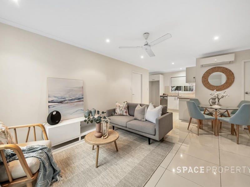 4/25 Westerham Street, Taringa, Qld 4068 - Property Details