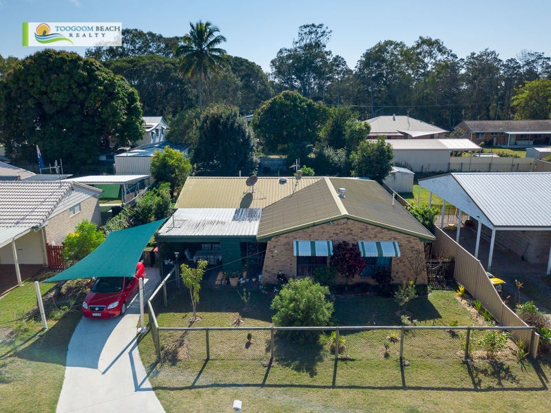 21 DESMOND DR, Toogoom, Qld 4655 - Property Details