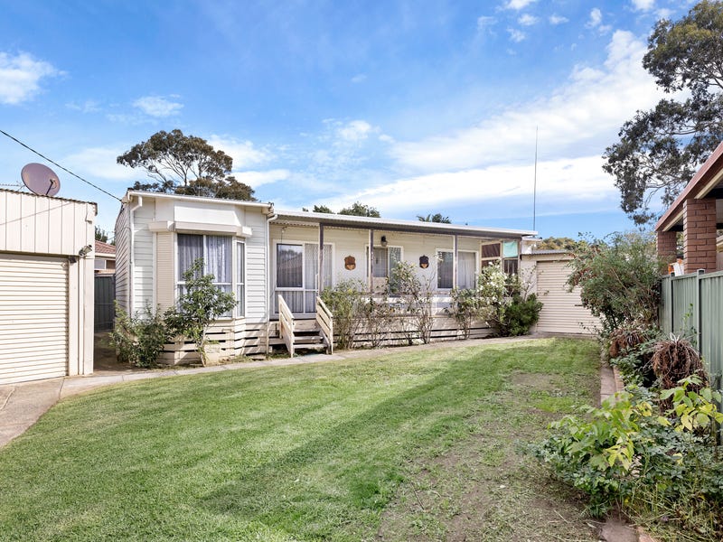 13 Buckmaster Street, Sunbury, Vic 3429 - Property Details