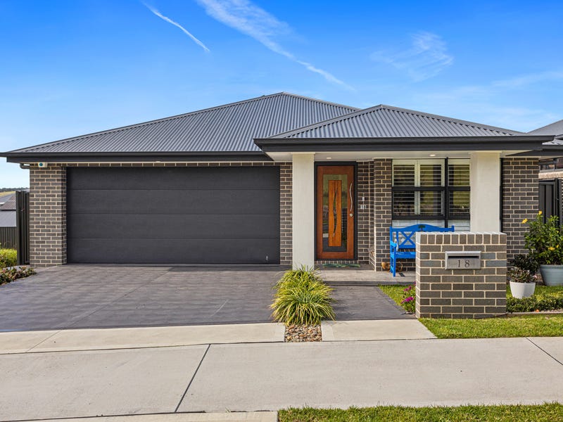 18 Coral Tree Cres, Calderwood, NSW 2527 - realestate.com.au