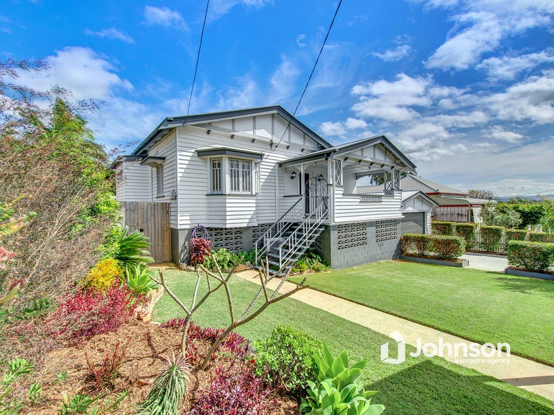 15 Hamilton Street, Booval, Qld 4304 - Property Details