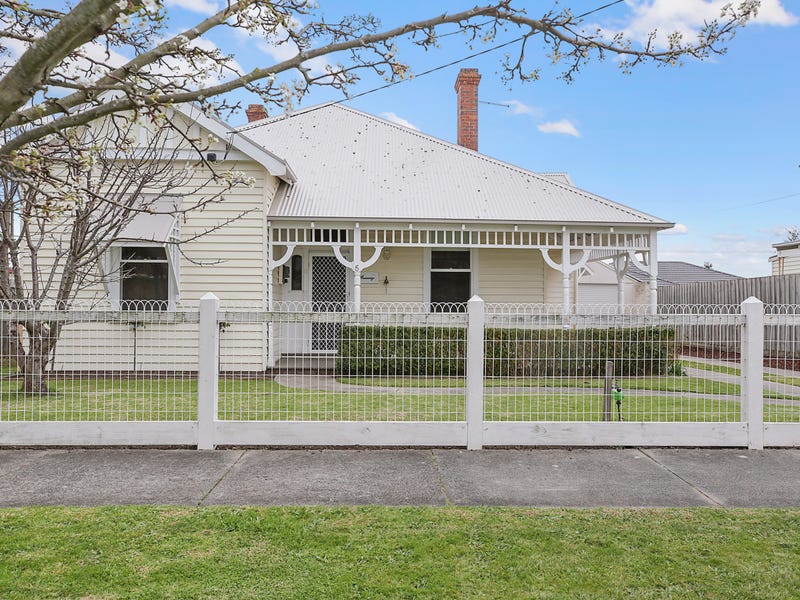 5 Mclaughlin Street, Colac, VIC 3250 - realestate.com.au