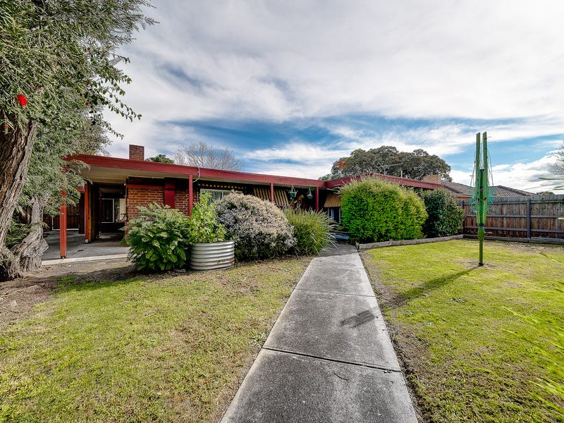7 Western Way, Narre Warren, VIC 3805 - realestate.com.au