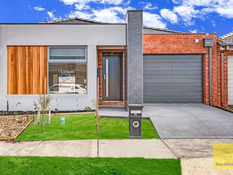 60 Crilly St, Tarneit, Vic 3029 - Property Details