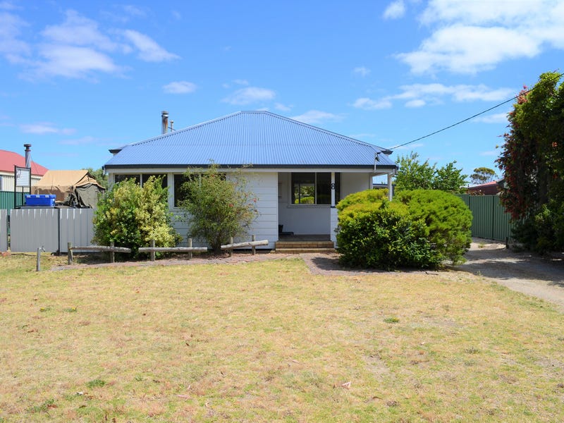 8 Coral Sea Road, Jerramungup, WA 6337 - Property Details