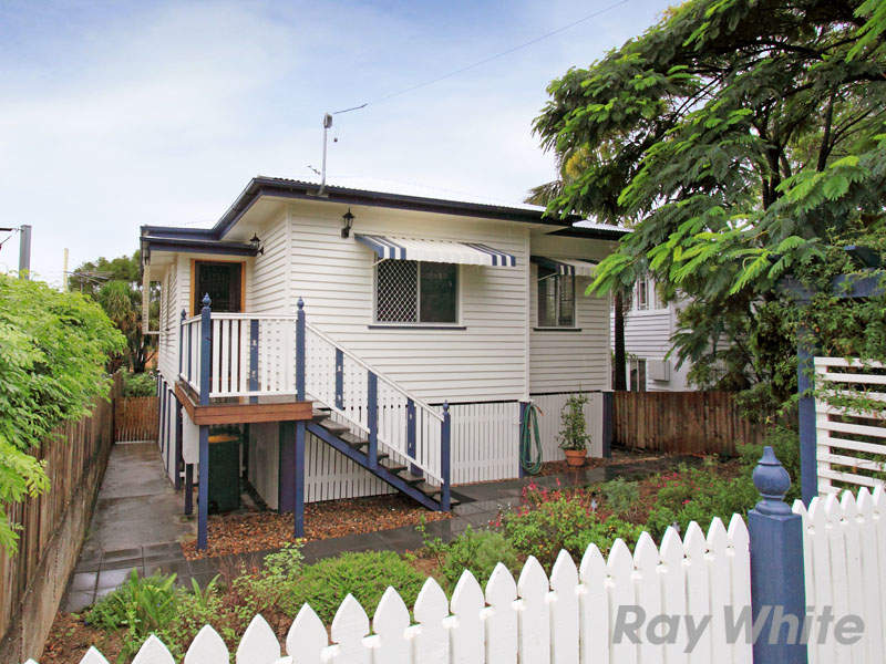 26 Lawley Street, Kedron, Qld 4031 - Property Details