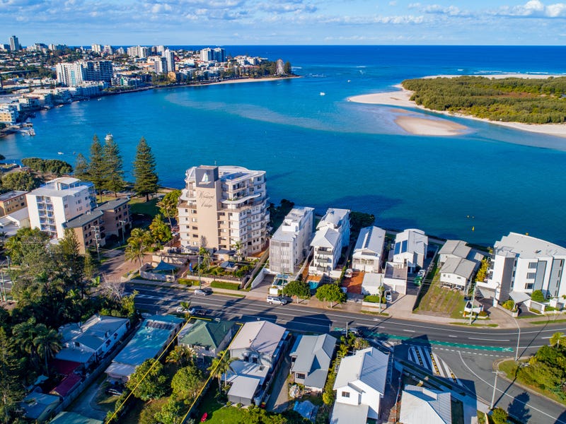 10 Landsborough Parade, Golden Beach, Qld 4551