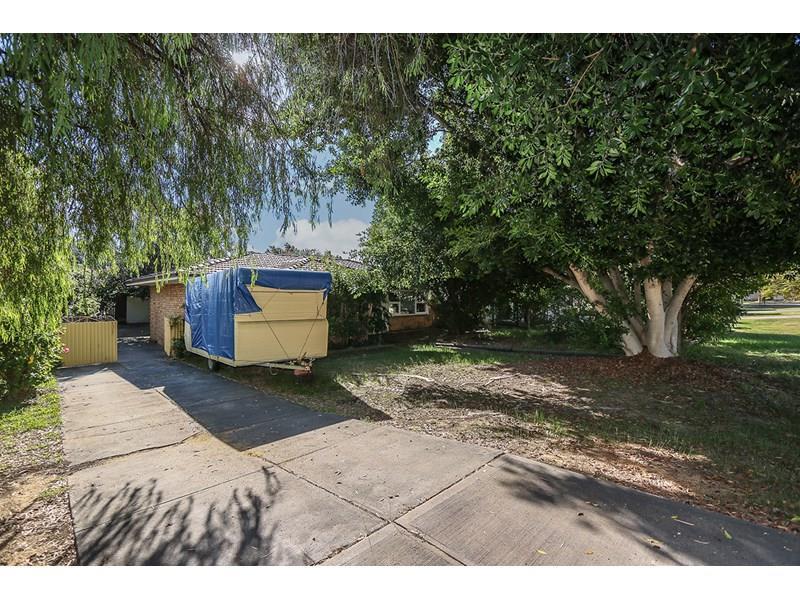 27 Wendron Street, Cloverdale, WA 6105 - Property Details