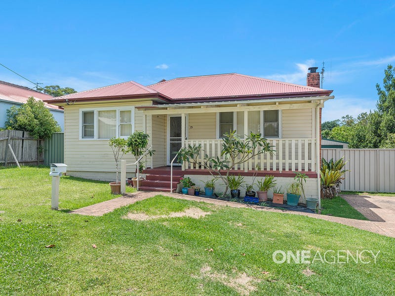 35 Douglas Street, Nowra, NSW 2541 - realestate.com.au
