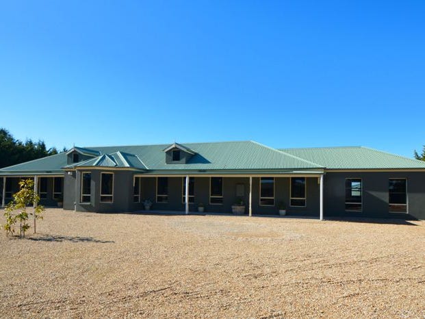 11 Peregrine Road, Oaklands Junction, VIC 3063 - realestate.com.au