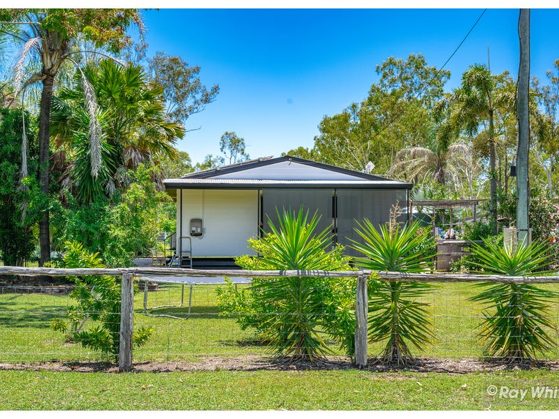 35 Iris Street, Yaamba, Qld 4704 - Property Details