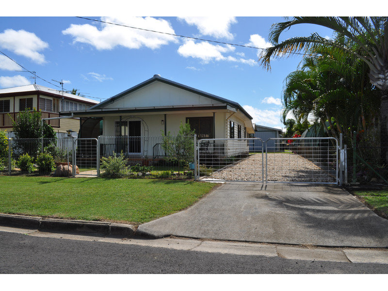 31 Robins Street, Mareeba, QLD 4880 - realestate.com.au