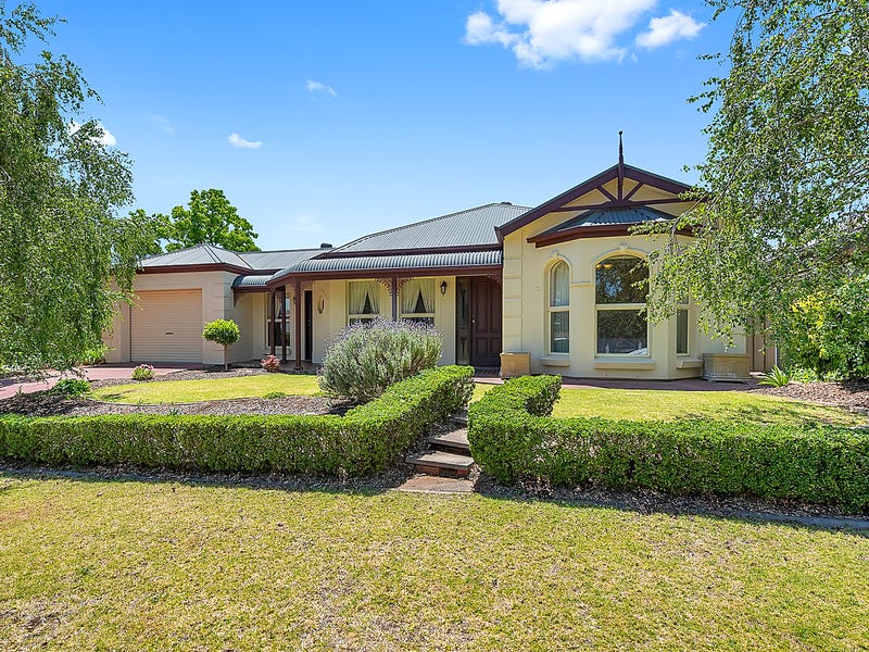 17 Quantock Cres, Craigmore, SA 5114 - realestate.com.au