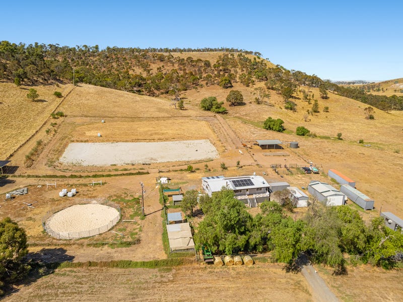 329 Dog Trap Gully Road, Rowsley, Vic 3340 - Property Details